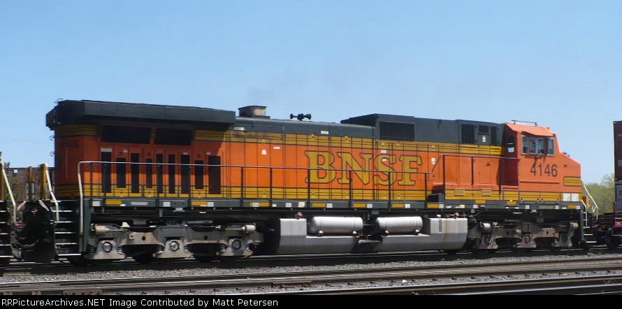BNSF 4146